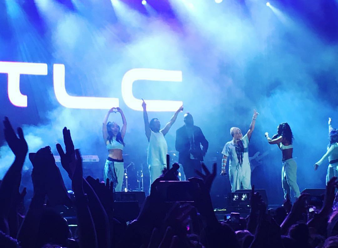 TLC perform in Perth Australia! | TLC-Army.com